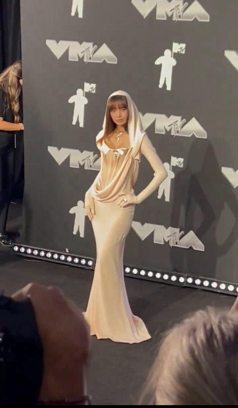 Gallery - We Are LLOUD